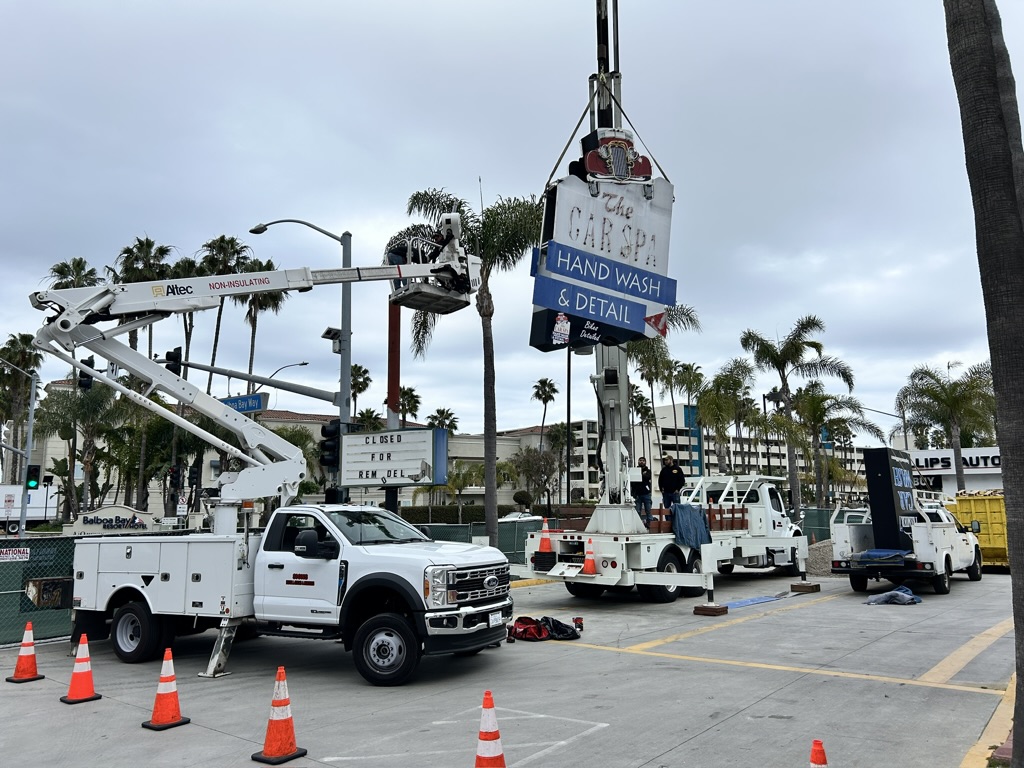 Revamping Newport Beach Carwash with Bold Branded Signage